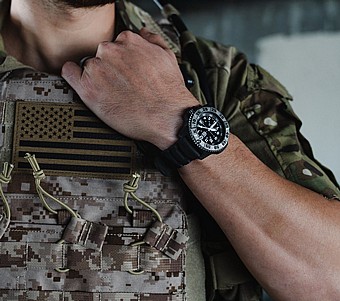Luminox MIL SPEC military watch XL.3351.SET | LUMINOX | מותגי שעונים
